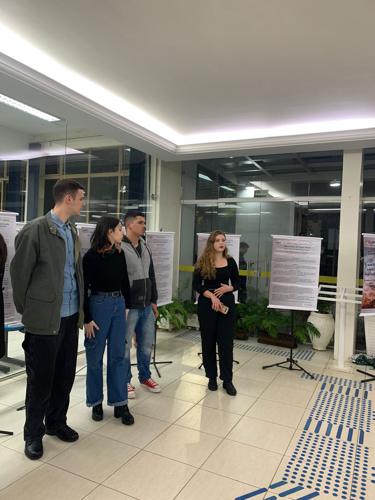 Estudantes de Letras promovem lançamento de e-book e exposição de ...