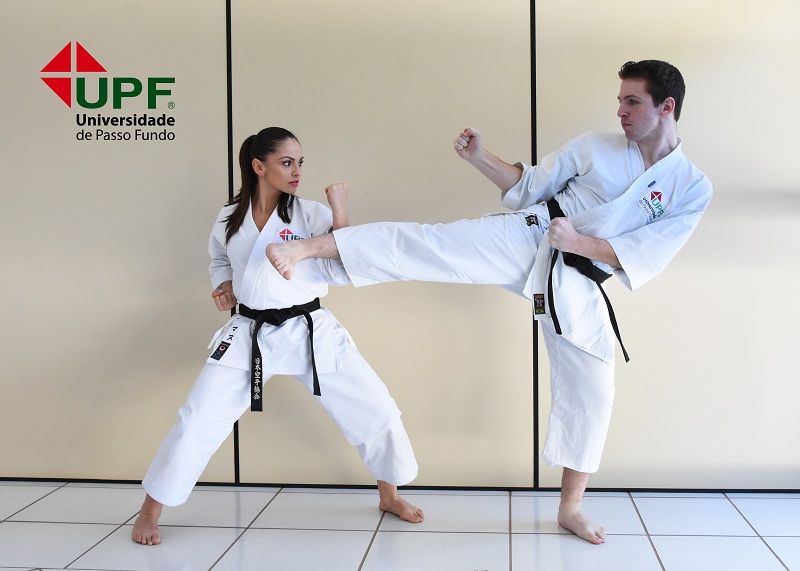 Manuela e Augusto Spessatto presentes no Campeonato Estadual de Karatê ...