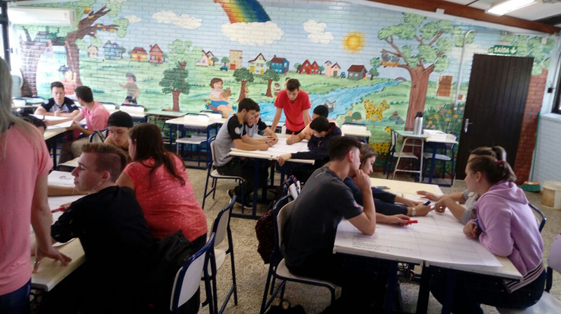 Projeto de extensão da UPF realiza ação pedagógica na escola Monteiro ...