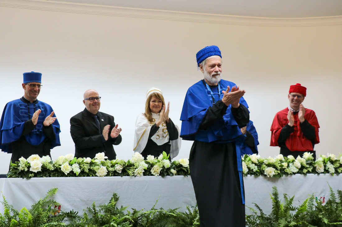 Uma vida dedicada ao conhecimento eternizada com o título de Doutor ...